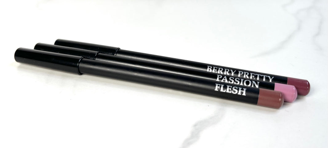 MJ Cosmetics – Makeup Junkie Bags