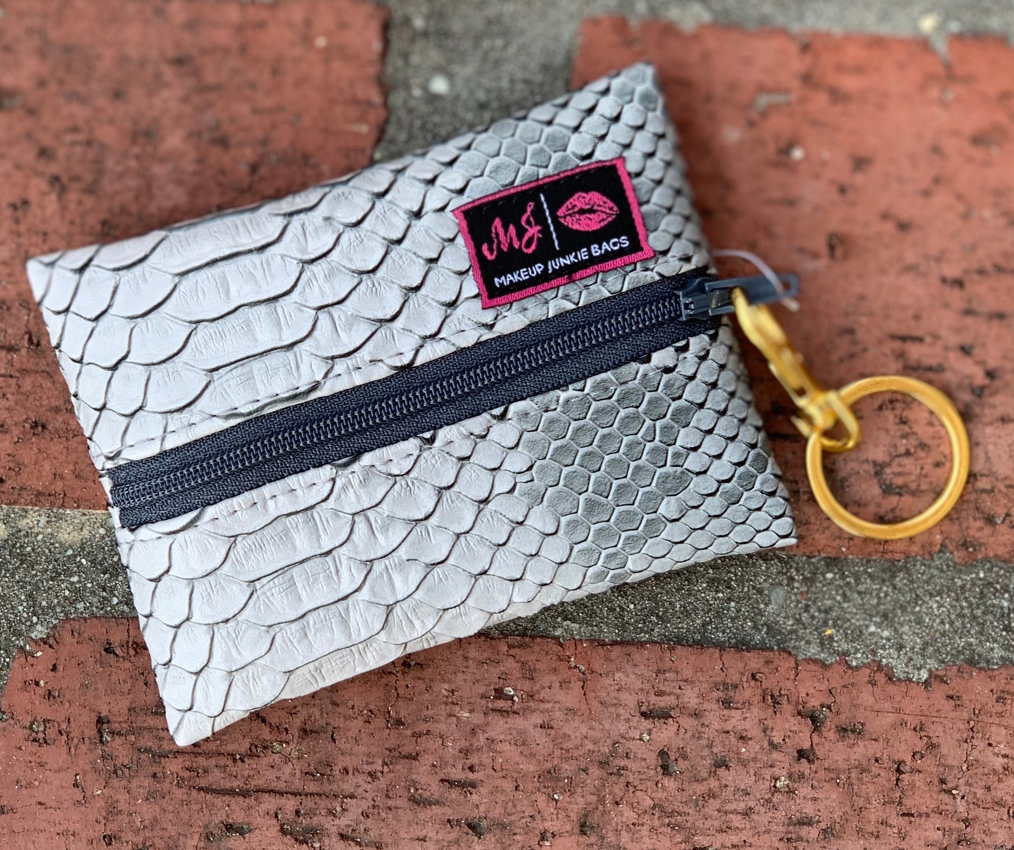 Micro (Note* No wipeable Liner) – Makeup Junkie Bags